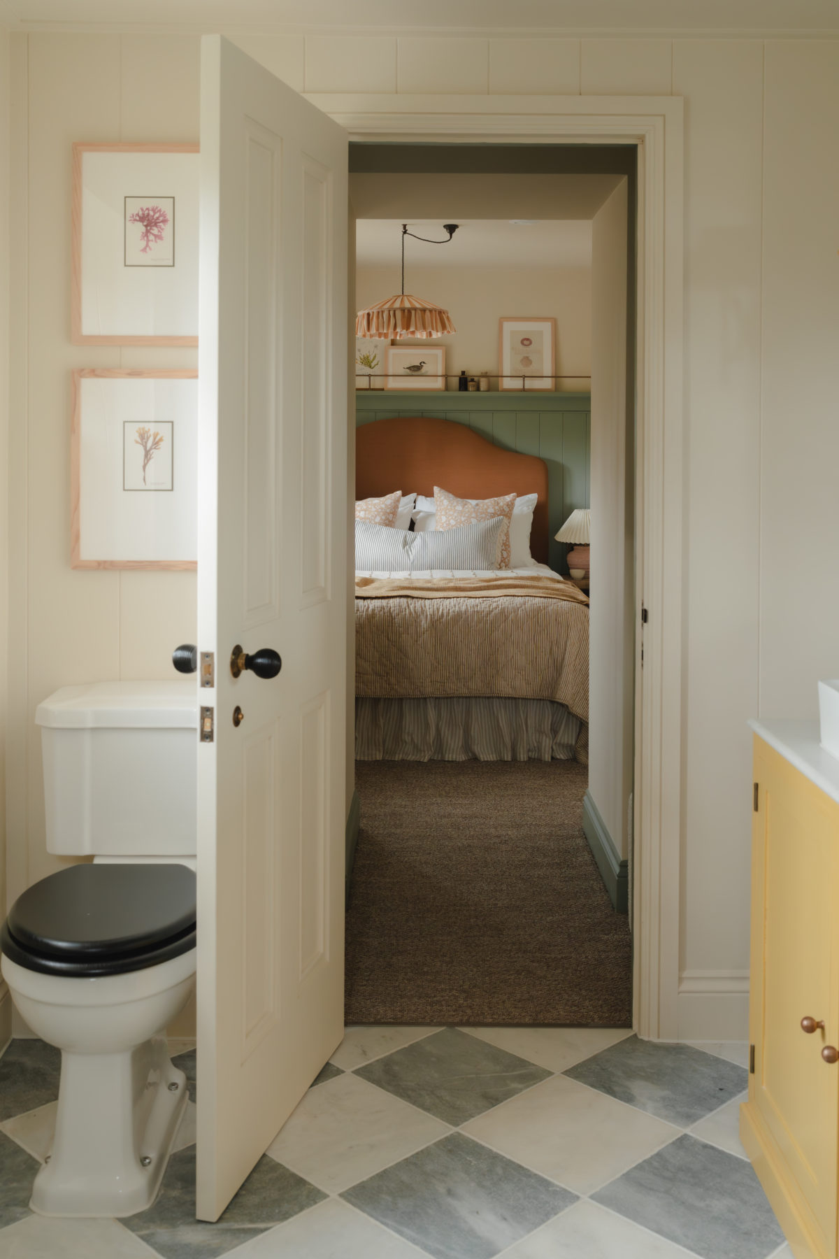 Stow-Ho House, Cheltenham, GL54 - Cotswold Stone Location - SHOOTFACTORY
